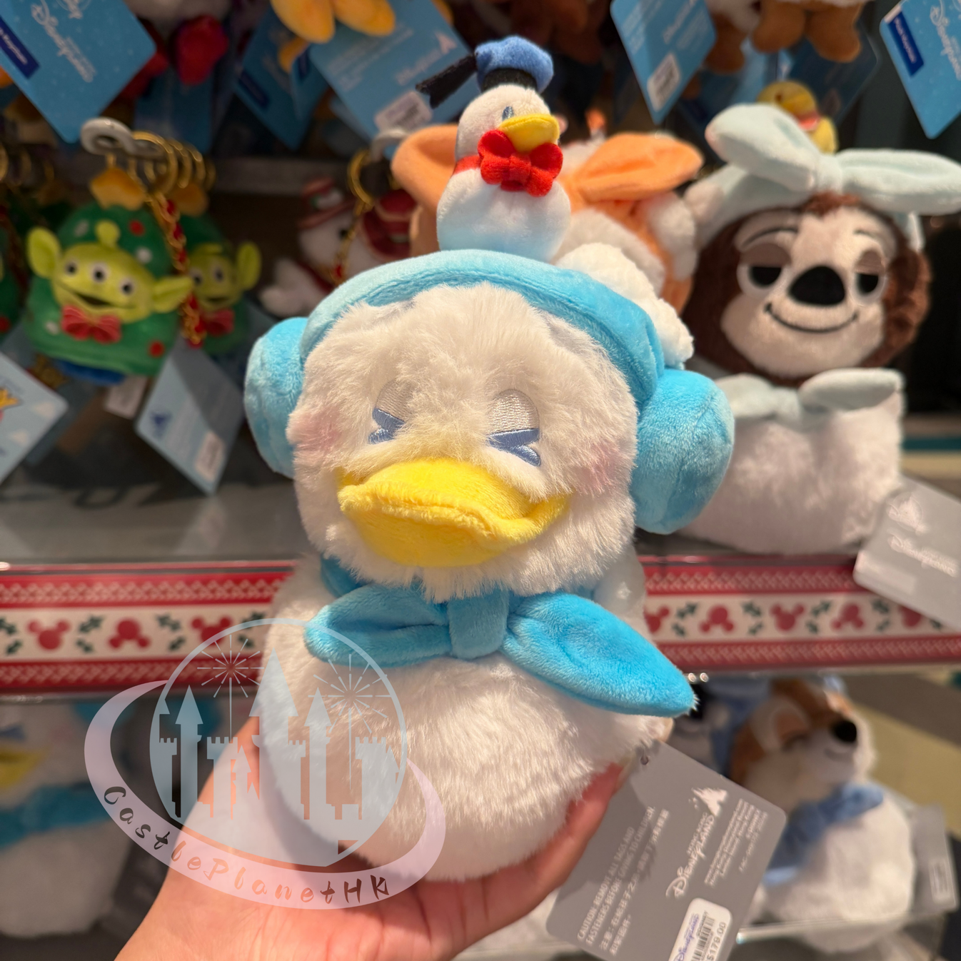 "Pre-Order" HKDL - Donald Duck Snowman Plush, 2025 Christmas ...
