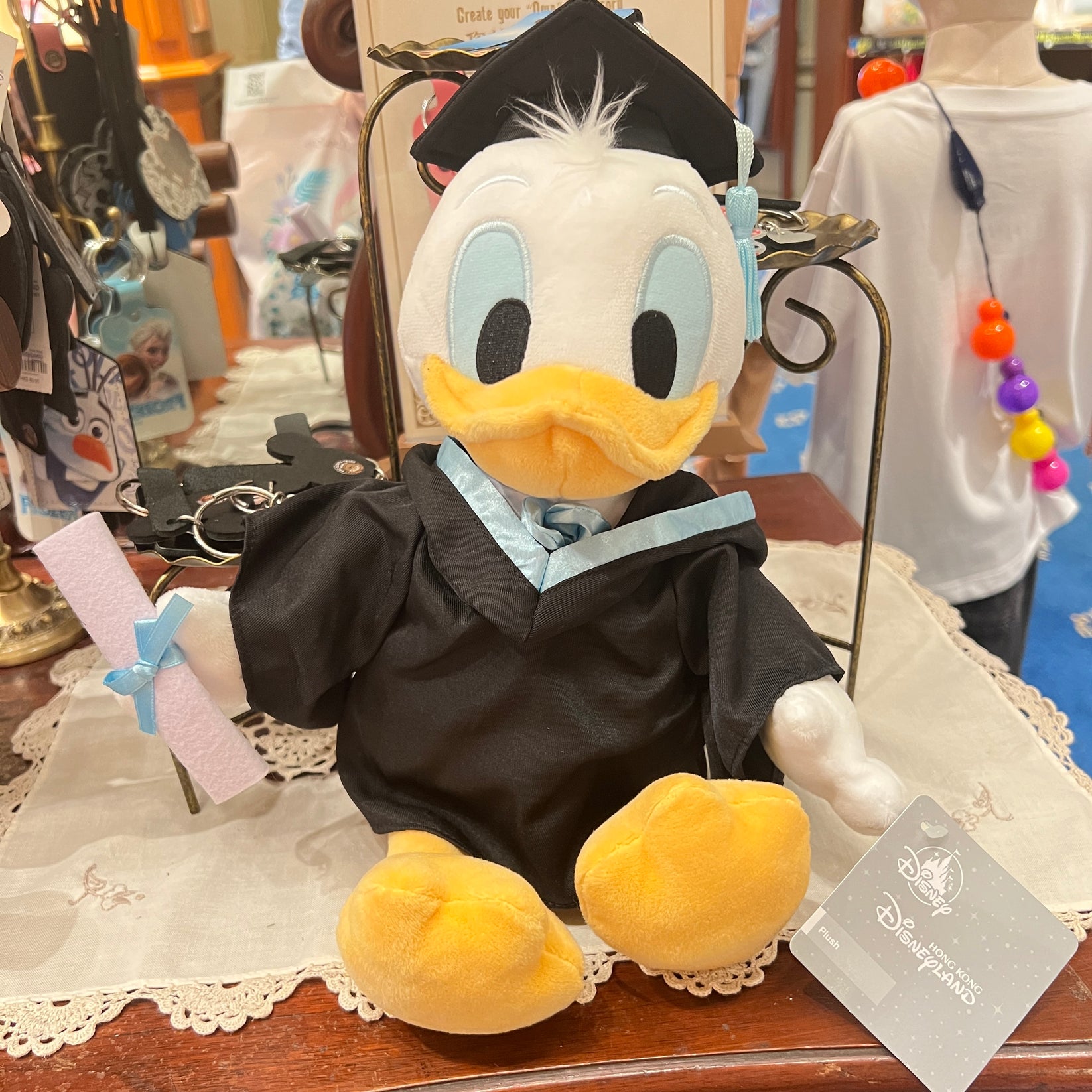 HKDL - Donald Duck Graduation Plush【Ready Stock】 – CastlePlanetHK